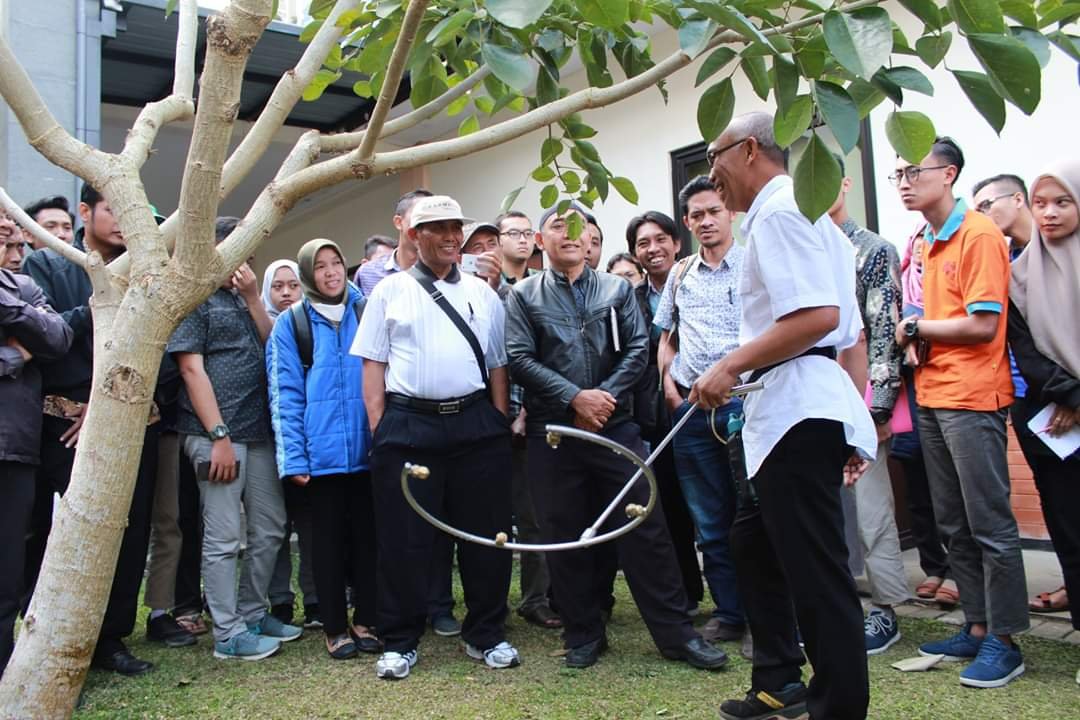 Hilirisasi Teknologi Inovatif Jeruk dan Buah Tropika melalui Bimtek ...